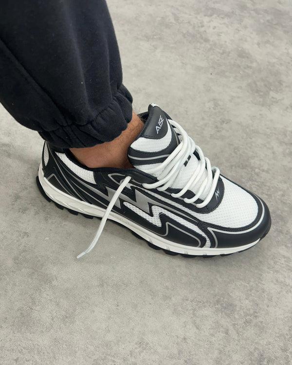 Aise Cosmo Runner Oreo (Exceed Exclusive)